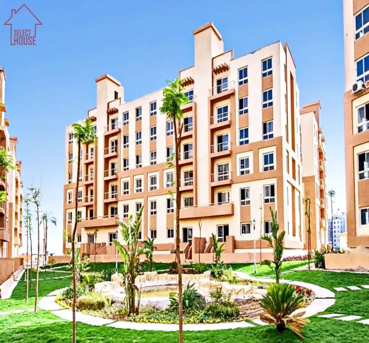 Ready Apartment to live in Degla Palms Compound - Luxury Compounds For sale